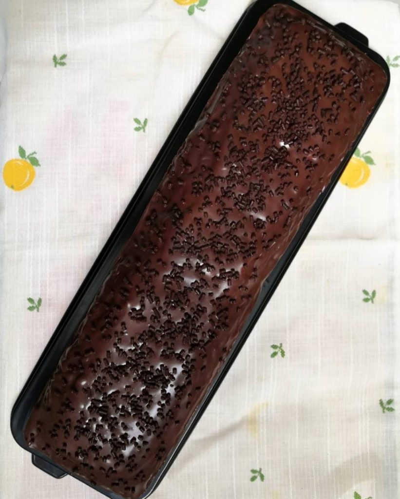 Pastel de gansito – Sauco :: Alta Repostería