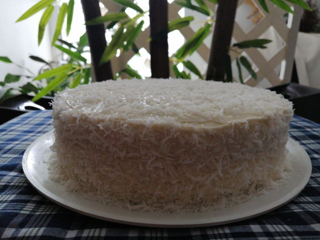 Pastel de coco – Sauco :: Alta Repostería